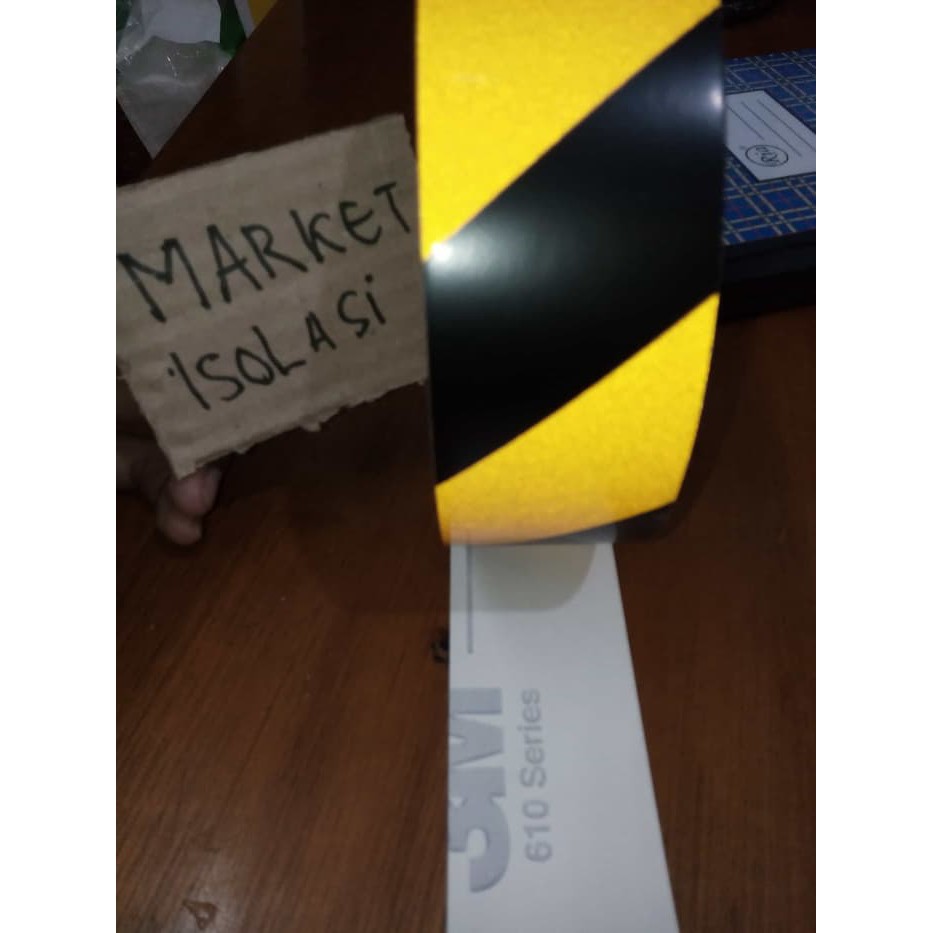 Jual Stiker Skotlet 3M 610 - Sticker Scotlite 3M 610 ukuran 2inch x 45 ...