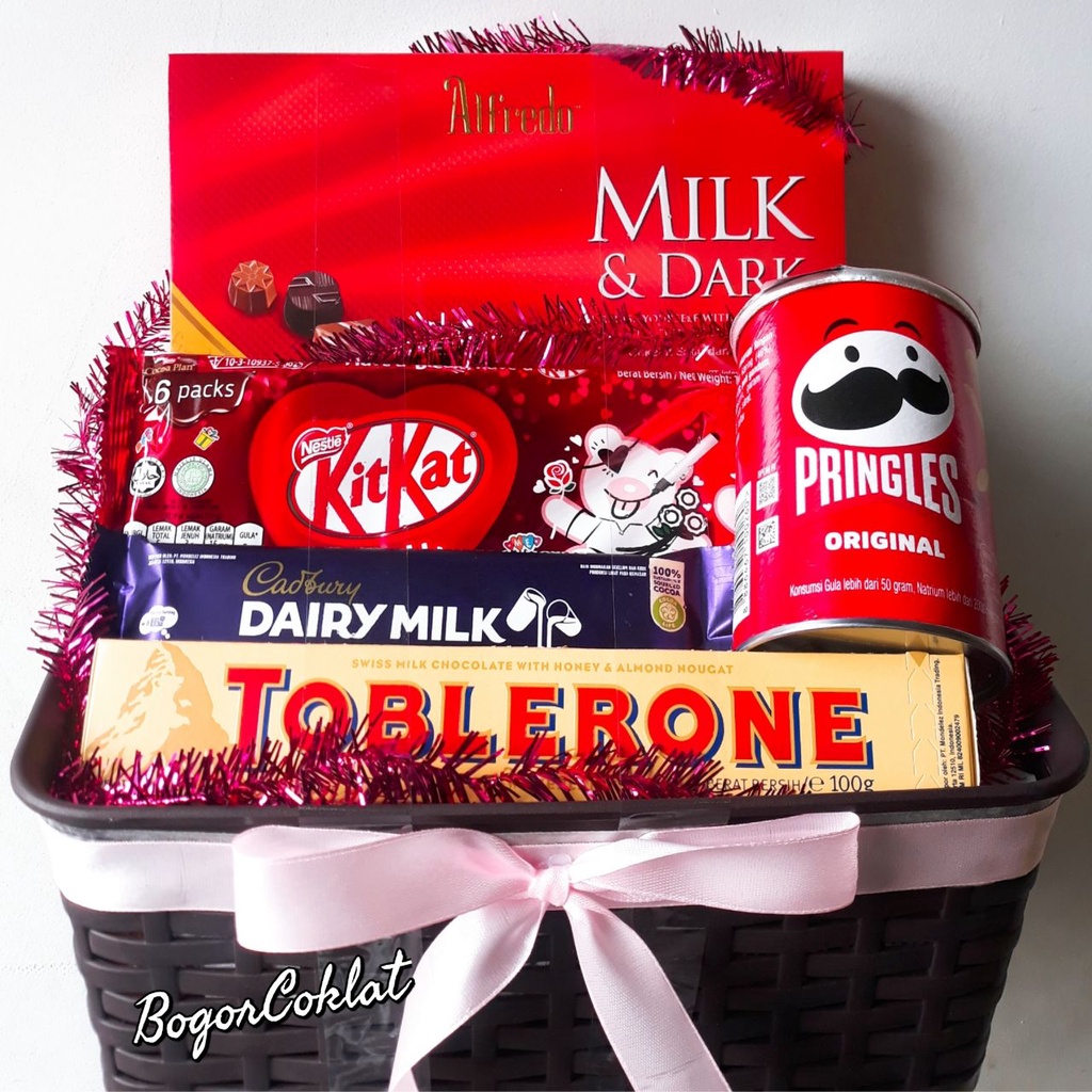 Jual Parcel Coklat Valentine 270k | Shopee Indonesia