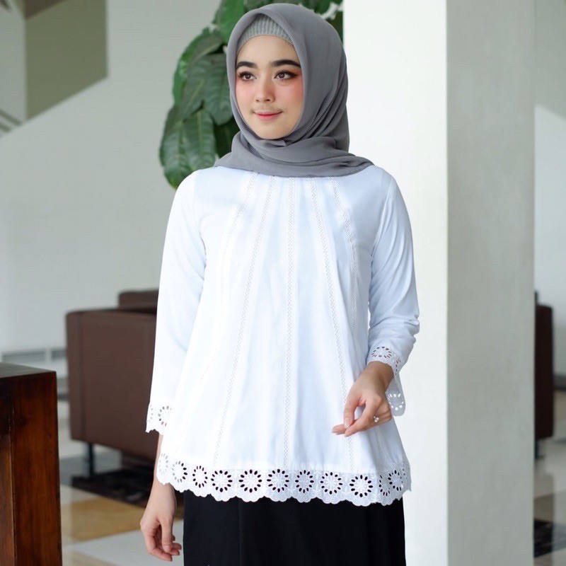 Jual Seenaoutfit - AYUMI Baju Putih Blouse putih wanita Kerja Muslim ...