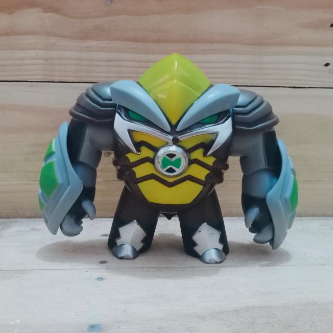 Jual :::::::] action figure omnitrix omniverse Ben 10 - Omni-Kix Armor ...