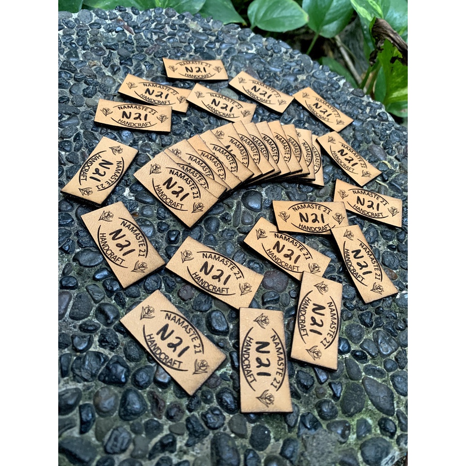 Jual Cetak Label kulit Asli laser - label leather laser ukuran 2x3.9cm ...