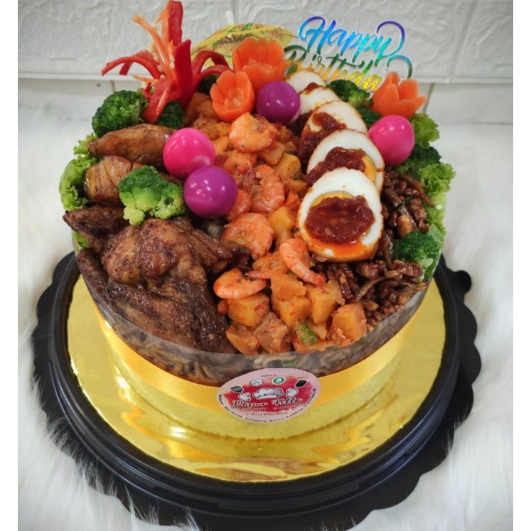 Jual Tumpeng cake ulang tahun/ nasi kuning/ nasi uduk | Shopee Indonesia
