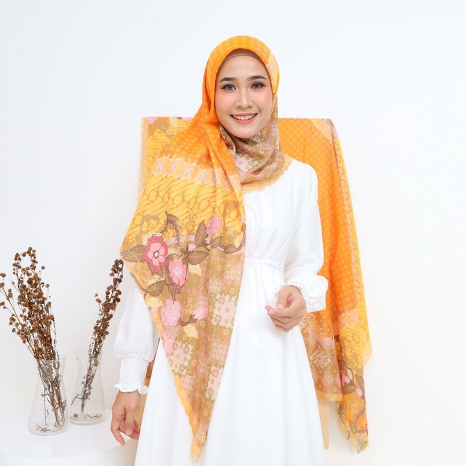 Jual Scarfola Nuswapada Series - Goldenrod | Shopee Indonesia
