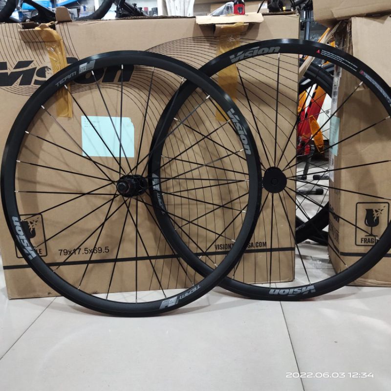 Jual Wheelset Road Bikes Vision Team 30 Disc Brakes | Shopee Indonesia