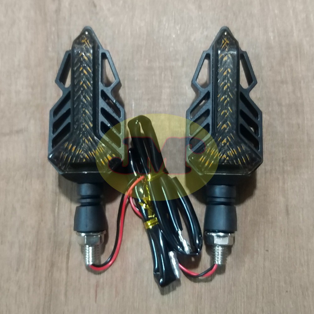 Jual Lampu Sen Motor LED l Variasi Aksesoris Lampu Sein Model Pedang ...