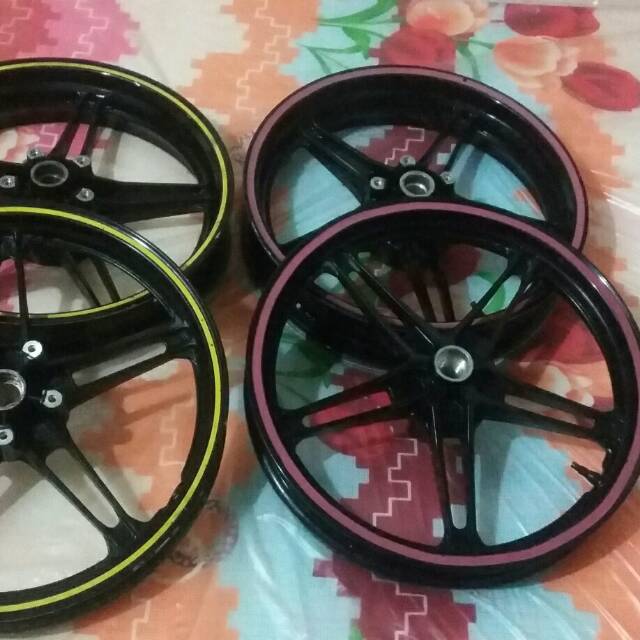 Jual Pelek Original Copotan Vixion New NVL, NVA, ANV (Depan&Belakang ...