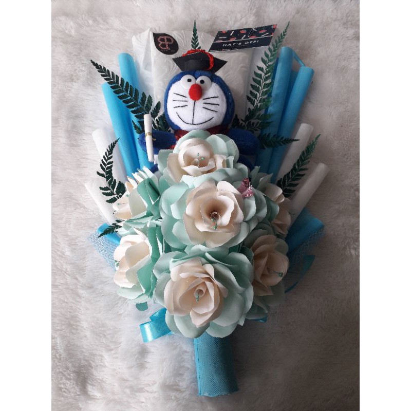 Jual [READY] Buket Boneka Doraemon Wisuda / Hadiah Wisuda / Kado Wisuda ...