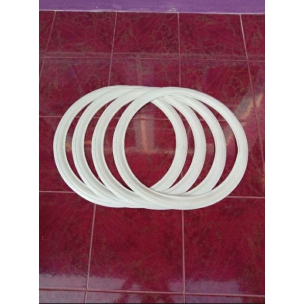 Jual LIST BAN RING 17 PUTIH POLOS 2 PCS 1 VELG | Shopee Indonesia