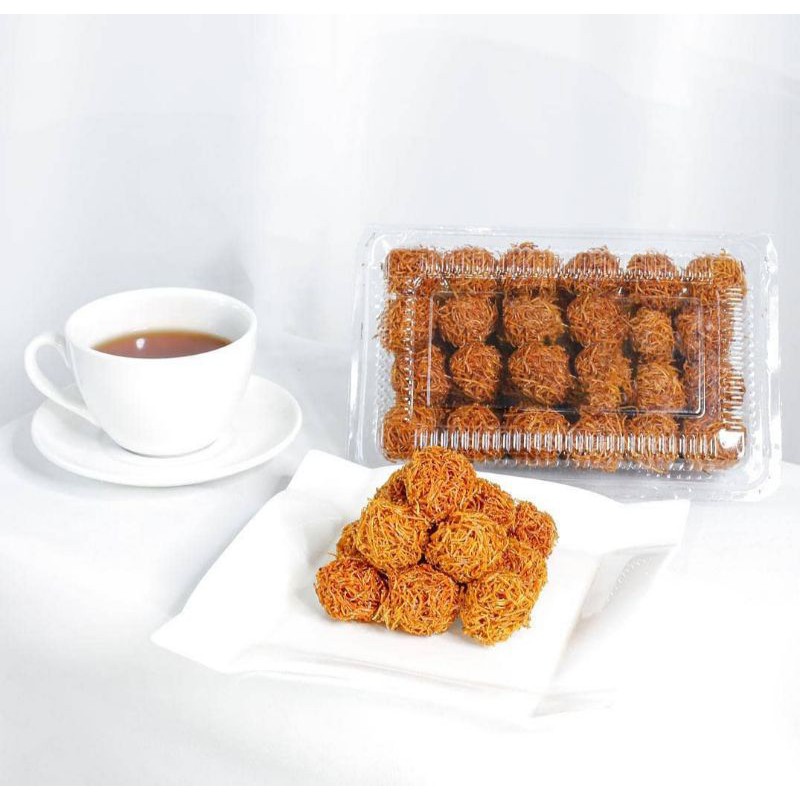Jual Cemilan Jadul Grubi Kremes Ubi Dimasak pakai tungku dan kayu bakar ...