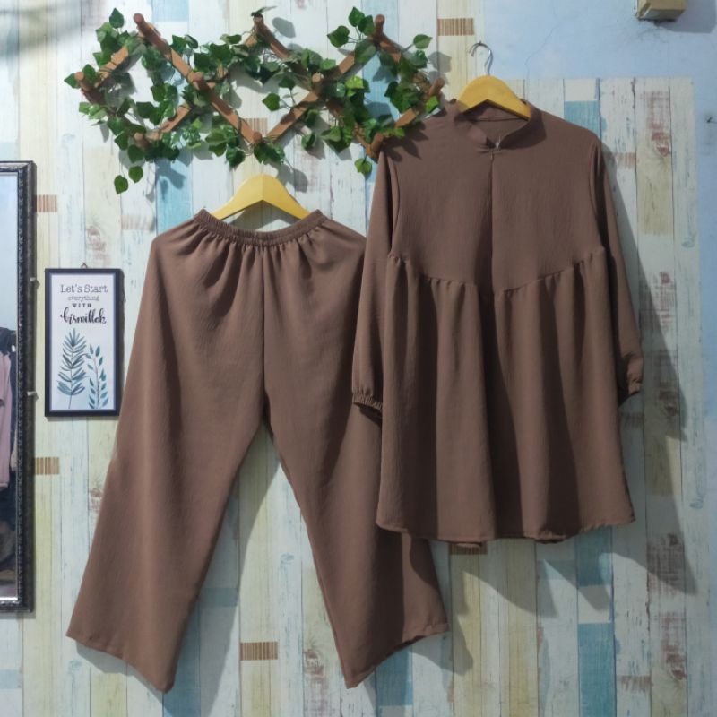 Jual ONE SET CRINKLE AIRFLOW JUMBO // SETELAN TUNIK CRINKLE JUMBO PREMIUM | Shopee Indonesia