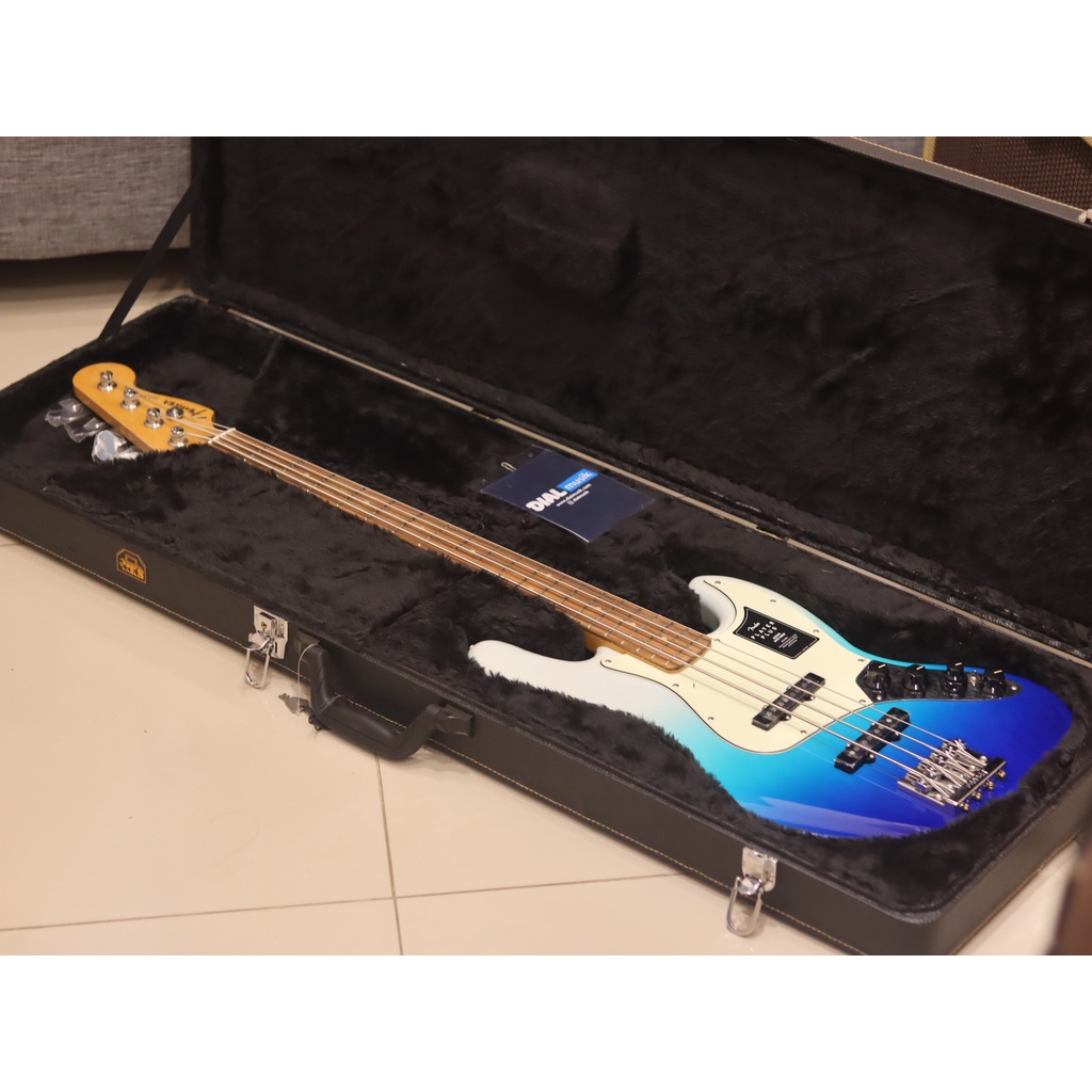 Jual Fender Player Plus Jazz Bass 4 String Belair Blue - JazzBass 4 ...
