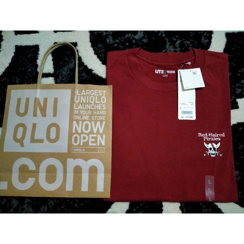 Jual Uniqlo x One piece RED | Shopee Indonesia