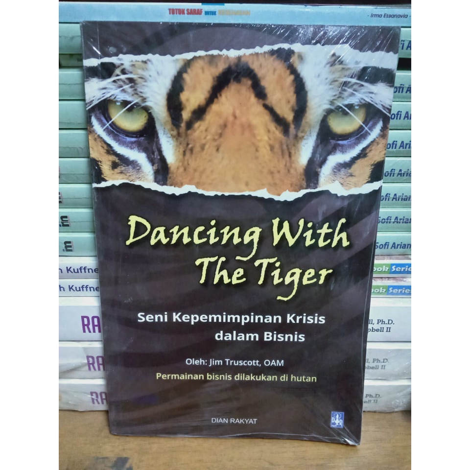 Jual BUKU DANCING WITH THE TIGER | Shopee Indonesia