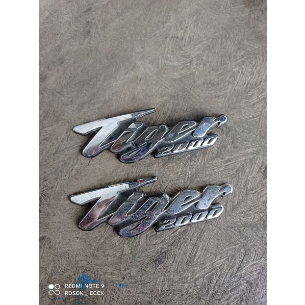 Jual emblem tiger logo tangki tiger lama original | Shopee Indonesia