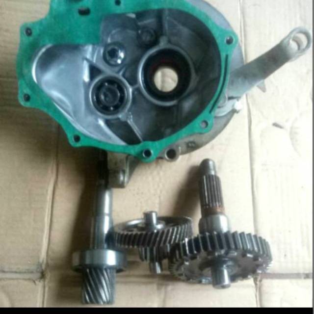Jual Gear Box Gardan / Gigi Rasio Full Set /Gir Rasio Honda Beat Eco ...