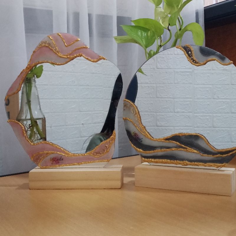 Jual Cermin Bulat gantung / Stand / Round Mirror Ocean Resin unik ...