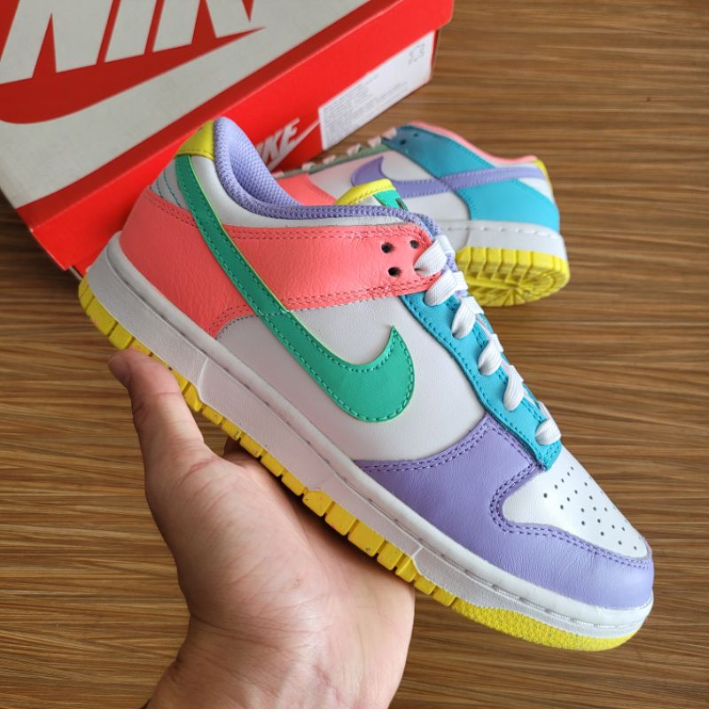 Jual Nike Dunk Low SE Easter Candy (W) || multi color sail rainbow ...