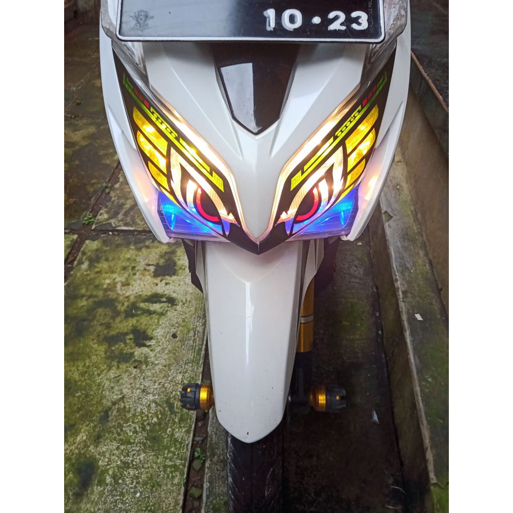 Jual Stiker sticker lampu depan Vario 125 old mata elang + alis keren ...