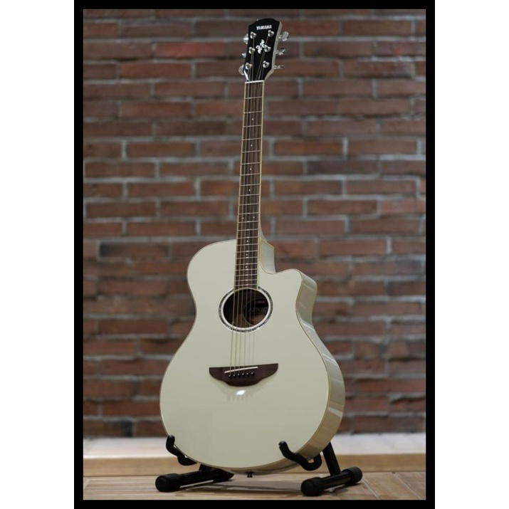Jual Yamaha Acoustic Electric Guitar Apx600 / Apx-600 / Apx 600 ...