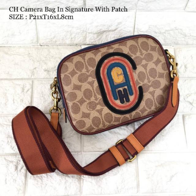 Jual Coach Camera Bag In Signature With Patch | Shopee Indonesia