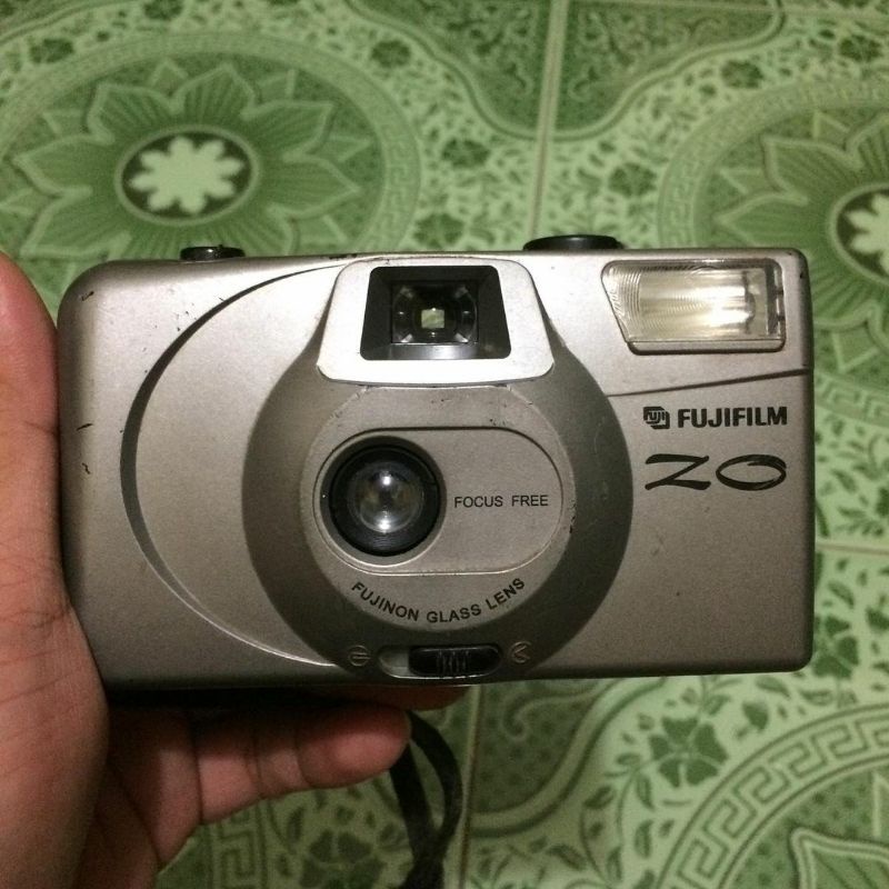 Jual Kamera Analog Fujifilm ZO | Shopee Indonesia