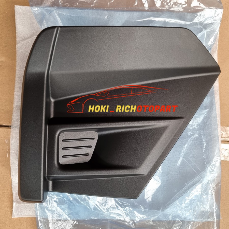 Jual Cover Moulding Bemper Belakang Raize Rocky Original satuan BZ080 ...