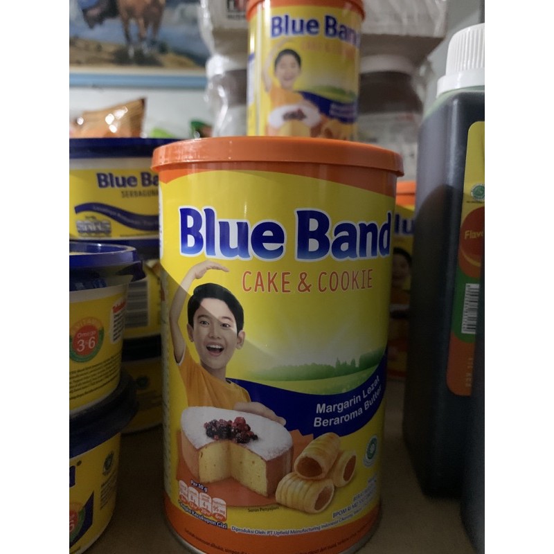 Jual blueband serbaguna cake cookies kaleng 1kg BLUE BAND | Shopee ...