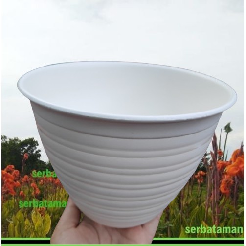 Jual Pot bunga Tawon putih 18 Budi Jaya Plastik | Shopee Indonesia
