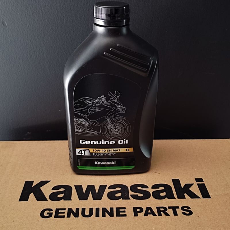 Jual Oli Mesin Kawasaki Genuine Oil 4T Hitam 10W-40 SN 1LT Full ...