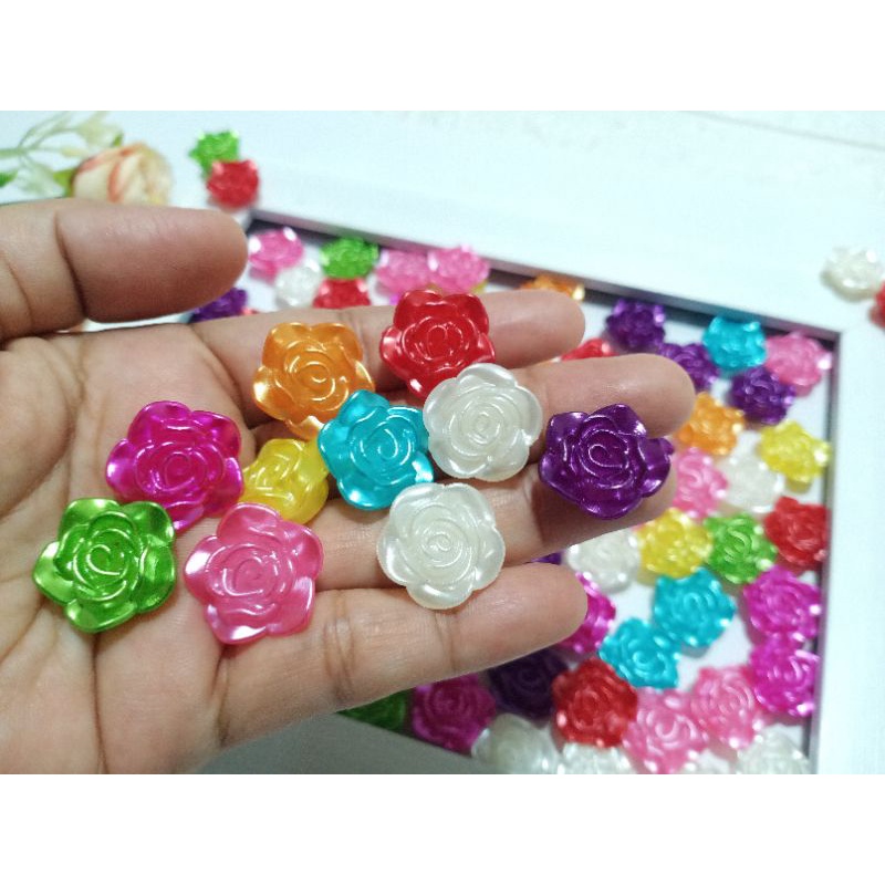 Jual Mote Bunga Mawar Akrilik 2cm warna cerah kilap/ Manik Mute Bunga ...