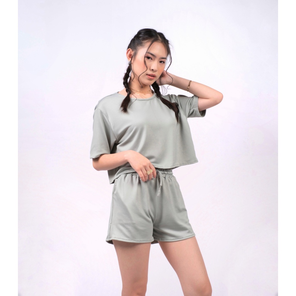 Jual Yeoji Joy Set Premium Korean Knit | One Set | Setelan Crop Wanita ...