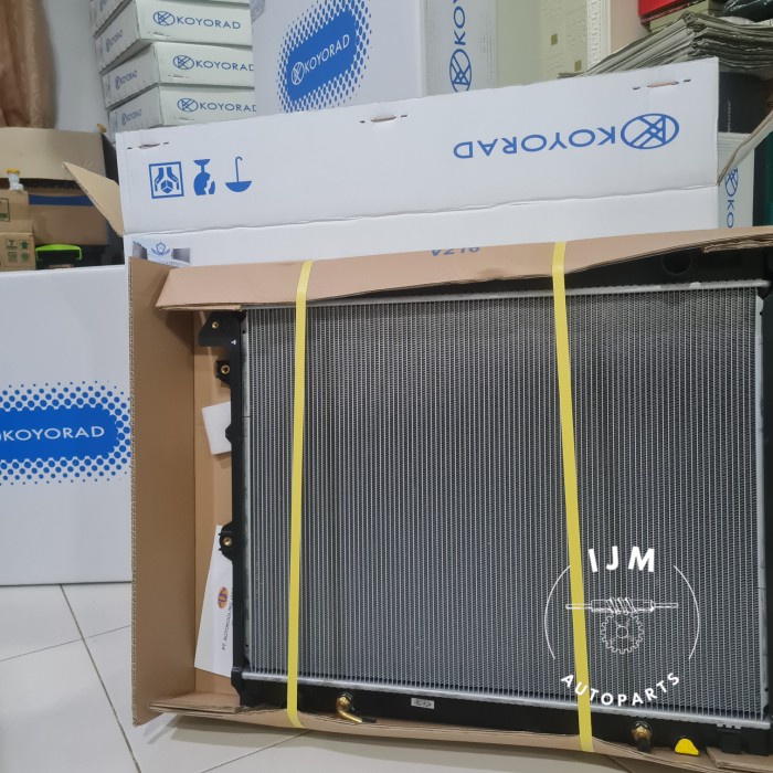 Jual Radiator Assy Toyota Innova Bensin Matic 2005 - 2015 Koyorad ...