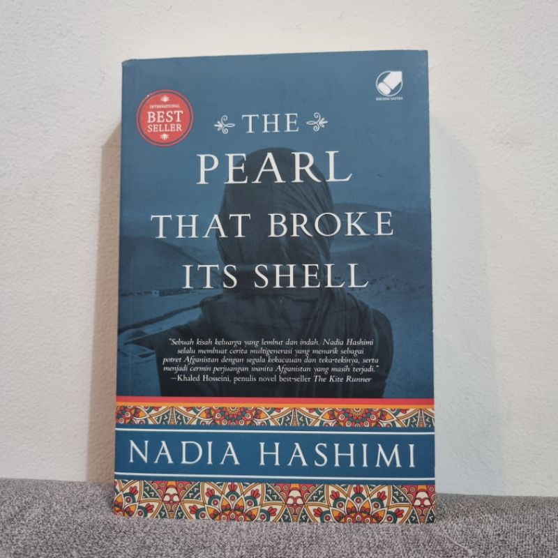 Jual The Pearl That Broke Its Shell - Nadia Hashimi | Shopee Indonesia