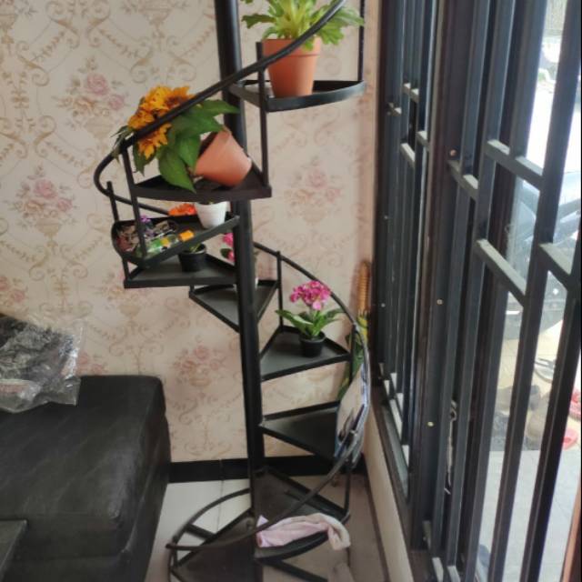 Jual Rak besi cantik model tangga putar | Shopee Indonesia