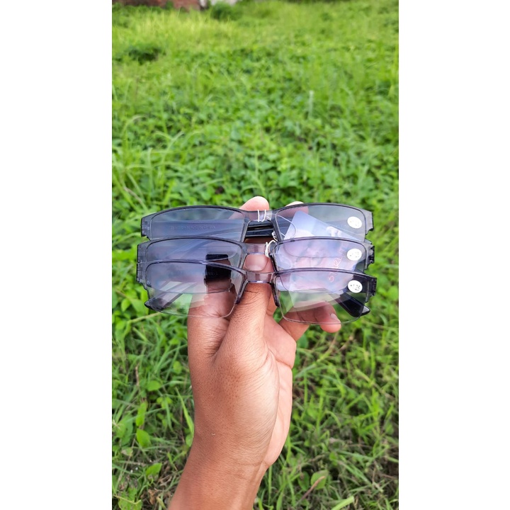 Jual Kacamata Baca Lensa Plus Gradasi Hitam type AA612T.G Rimless ...