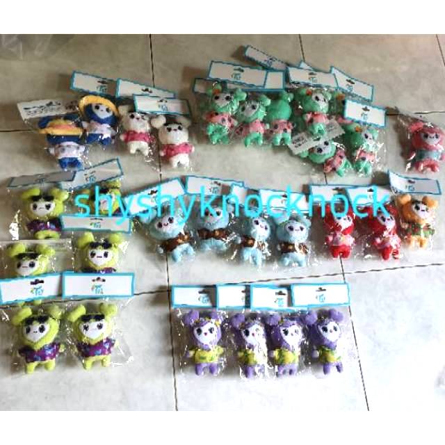 Jual TWICE LABURI BAG CHARM HAWAII ED READY STOCKS | Shopee Indonesia