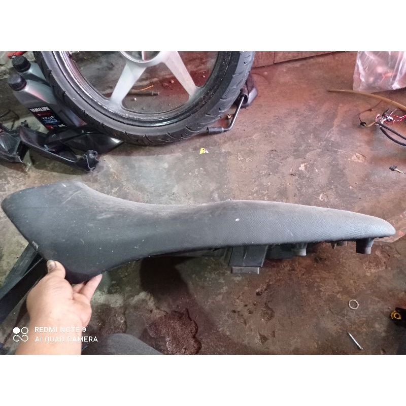 Jual jok motor Tiger revo original copotan | Shopee Indonesia Jual jok motor Tiger revo original copotan | Shopee Indonesia