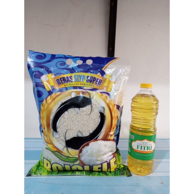 Jual paket sembako minyak goreng atau minyak makan dengan beras 5 kg ...