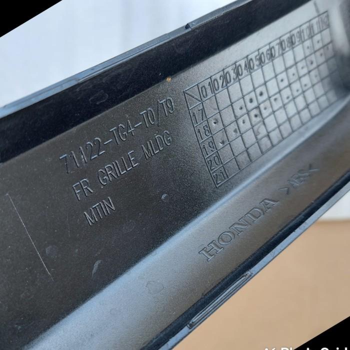 Jual List grill depan new brio RS 2018 2019 2020 warna hitam original honda | Shopee Indonesia