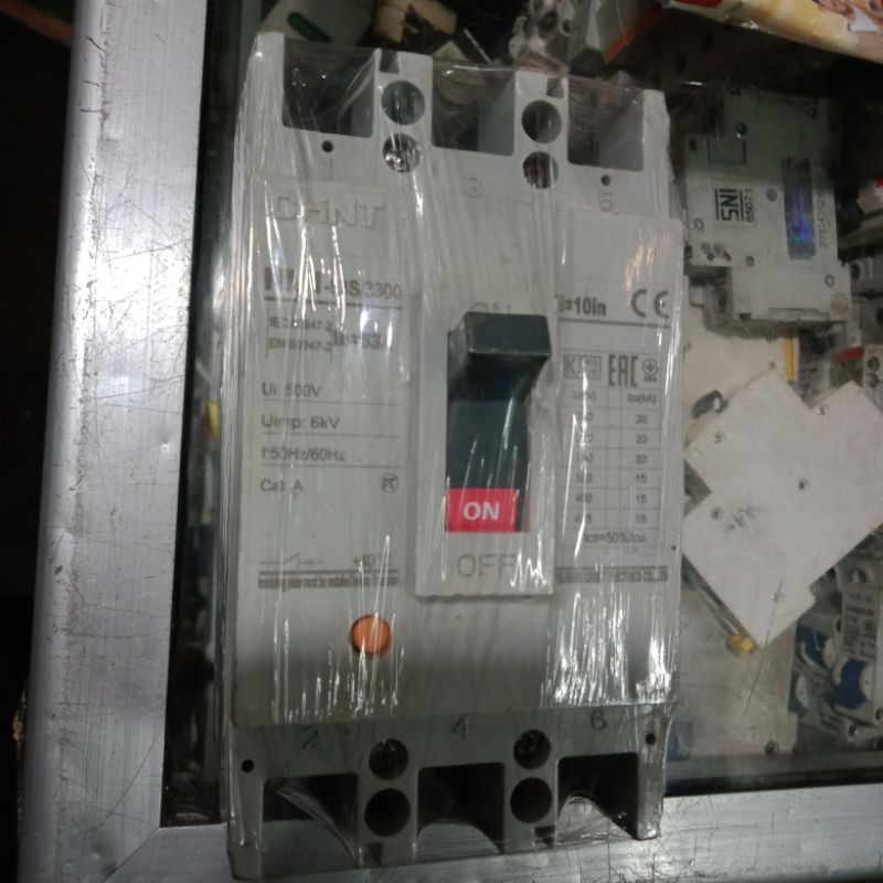 Jual mccb breaker chint nm1 63s/3300 63a | Shopee Indonesia