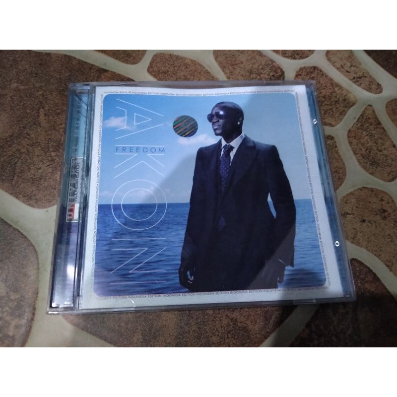 Jual KASET CD ORIGINAL AKON | Shopee Indonesia