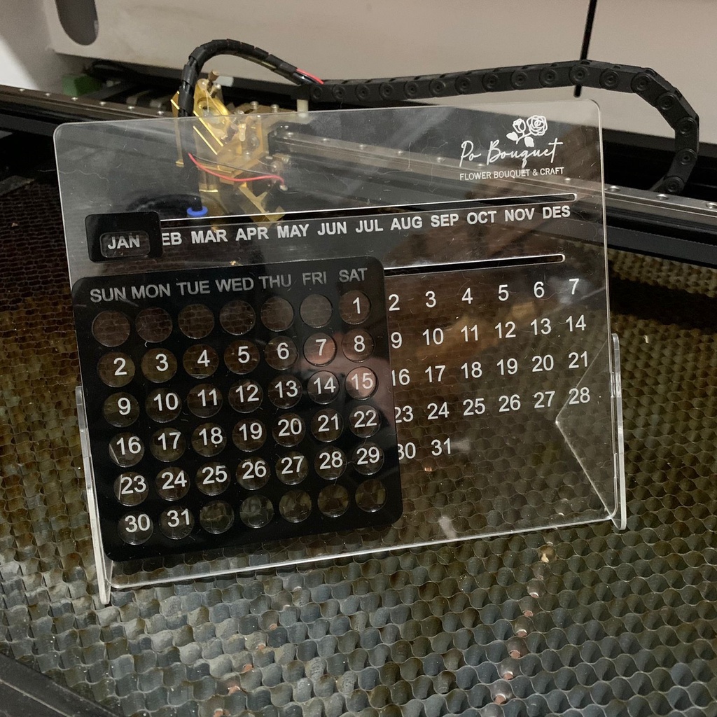 Jual Kalender abadi akrilik / perpetual calendar akrilik | Shopee Indonesia