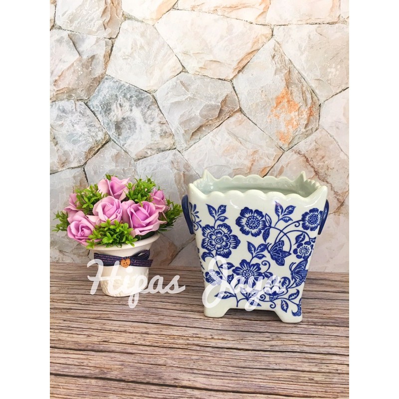 Jual Vas Bunga Keramik Biru Putih Import Ukuran tinggi 16.5cm (Chat ...