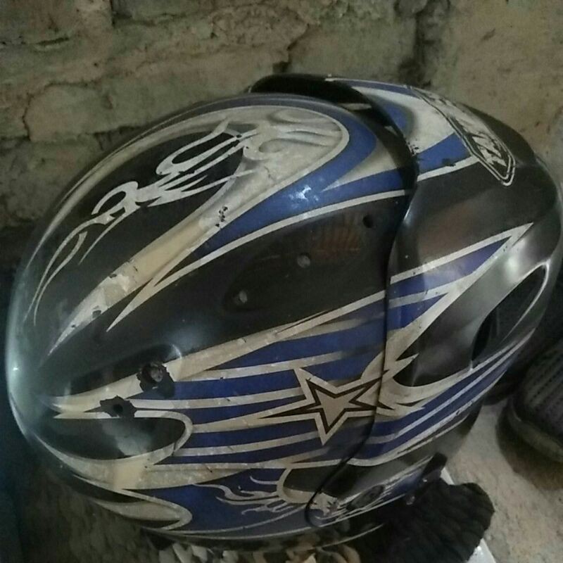 Jual helm bekas | Shopee Indonesia