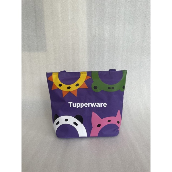 Jual Cosmo Cartoon Tupperware zipper bunga es (tas serbaguna) | Shopee ...