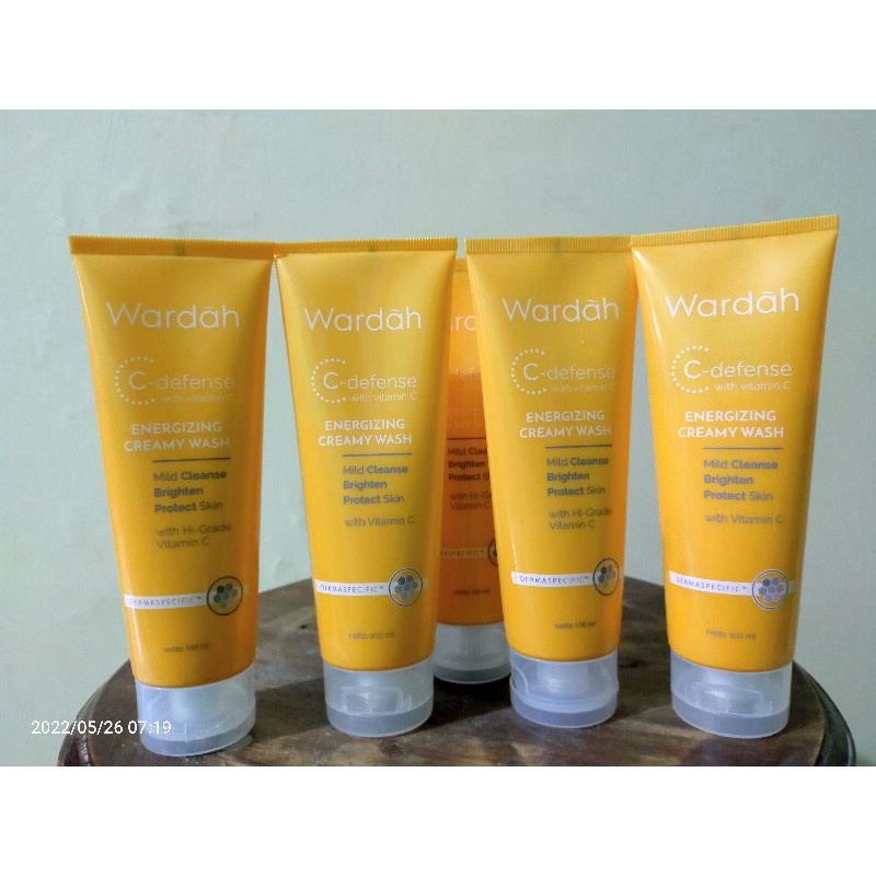 Jual PENCUCI MUKA WARDAH CRYSTAL SECRET 100 ml dan ENERGIZING CREAMY ...