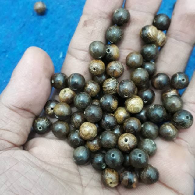 Jual butiran tasbih atau gelang kayu gaharu kalimantan | Shopee Indonesia