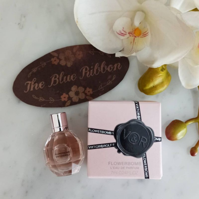 Jual MINI VIKTOR & ROLF (V&R) FLOWERBOMB PERFUME isi 3ml | Shopee Indonesia