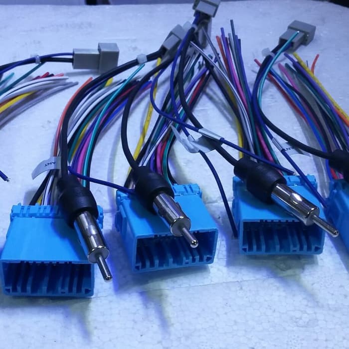 Jual Soket Suzuki atau Soket Plug And Play Suzuki Ertiga | Shopee Indonesia