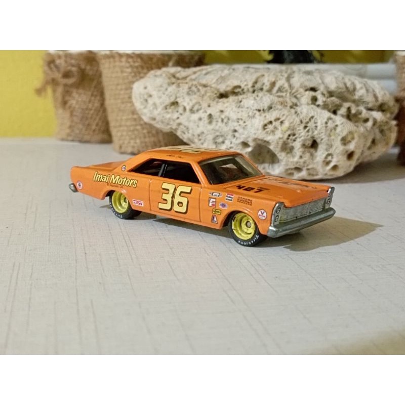 Jual hot wheels Vintage racing 65 ford galaxie 500 "i motors" jun imai ...
